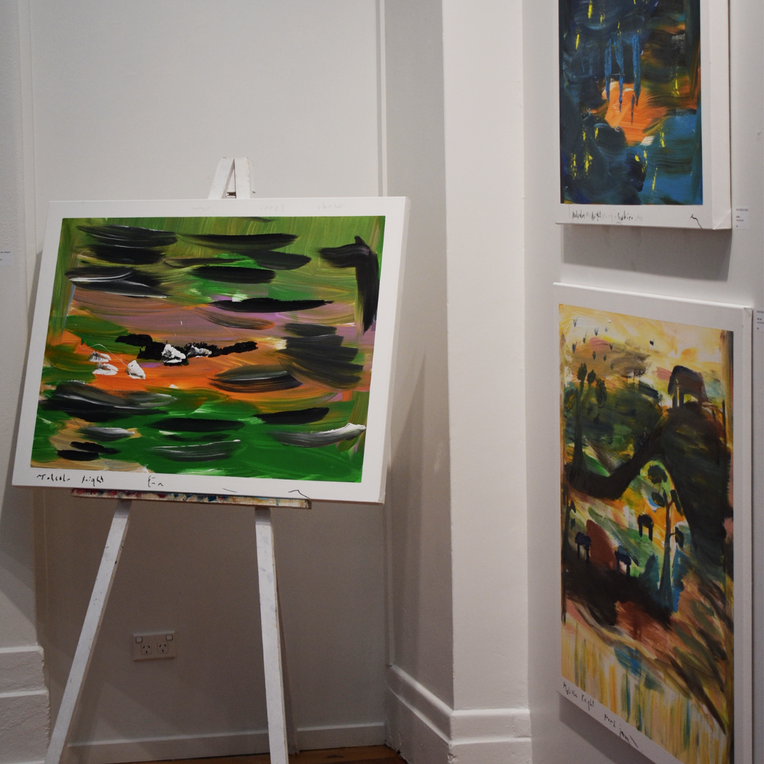 Mugsy with a brush | Malcom Knight - Coastal Arts Trail